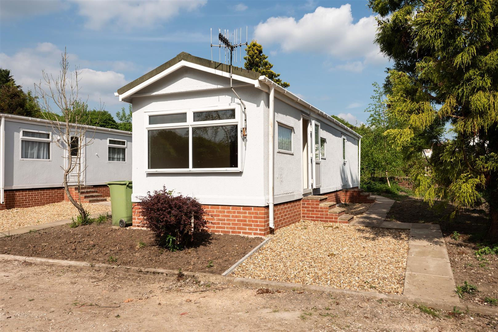 Sutton Scarsdale - Ready Steady MOVE!